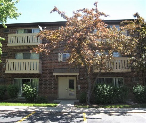 123 Pickwick Dr - 123 Pickwick Dr Schaumburg IL 60193 | Apartment Finder
