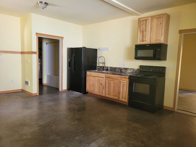 4660 Holcomb Street Duplex - 4660 Holcomb St Port Townsend WA 98368 ...
