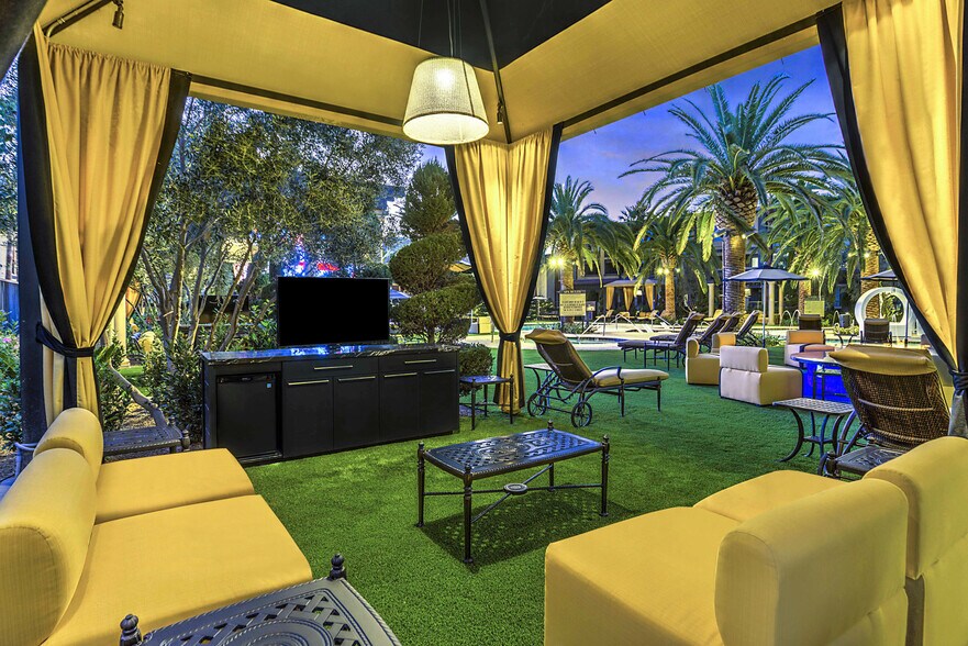 TUSCAN HIGHLANDS APARTMENTS - 12656 Southern Highlands Pky Las Vegas NV ...