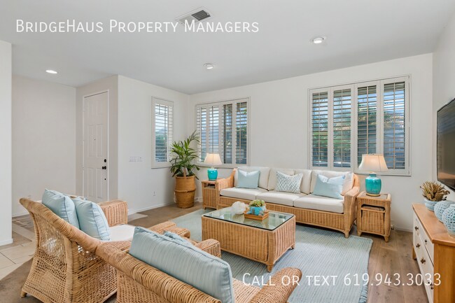 Gorgeous Beachside Living in Carlsbad Poin... - 6928 Tradewinds Dr ...