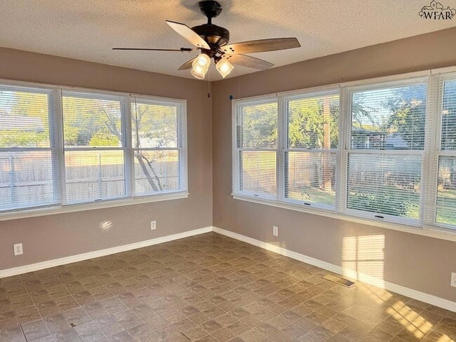 4503 McCrory Ave - 4503 McCrory Ave Wichita Falls TX 76308 | Apartment ...