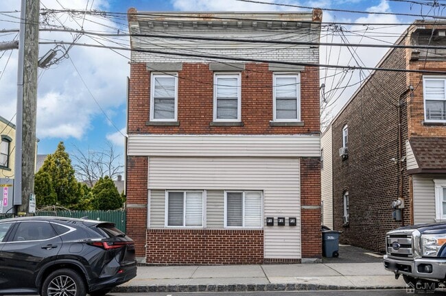 305 Pershing Ave - 305 Pershing Ave Carteret NJ 07008 | Apartment Finder