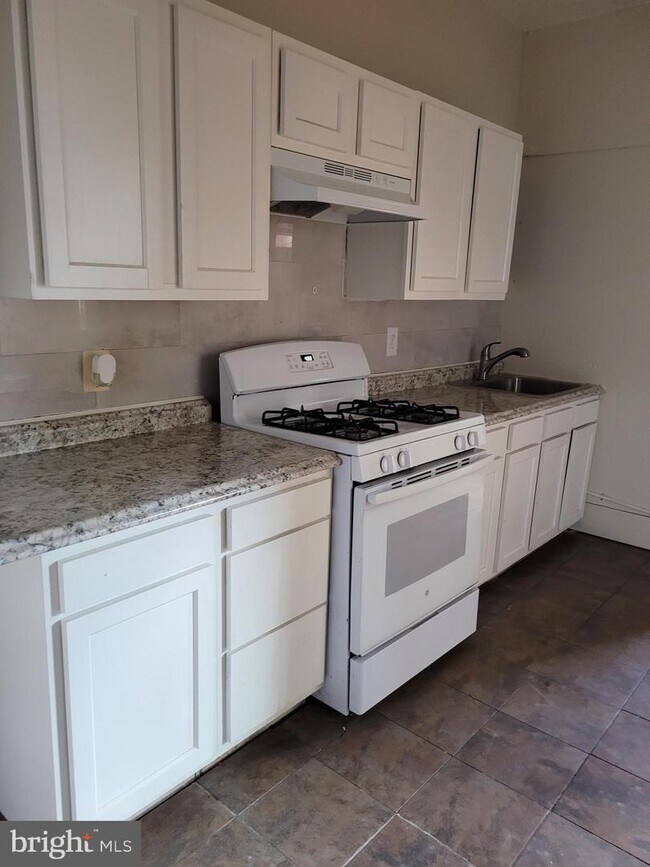 2219 Bryant Ave - 2219 Bryant Ave Baltimore MD 21217 | Apartment Finder