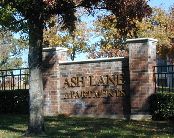 Ash Lane - 601 E Ash Ln Euless TX 76039 | Apartment Finder