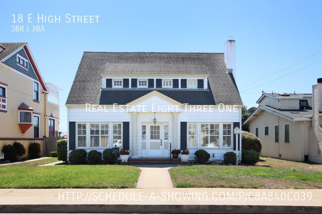 Colonial Style Watsonville Home - 18 E High St Watsonville CA 95076 ...