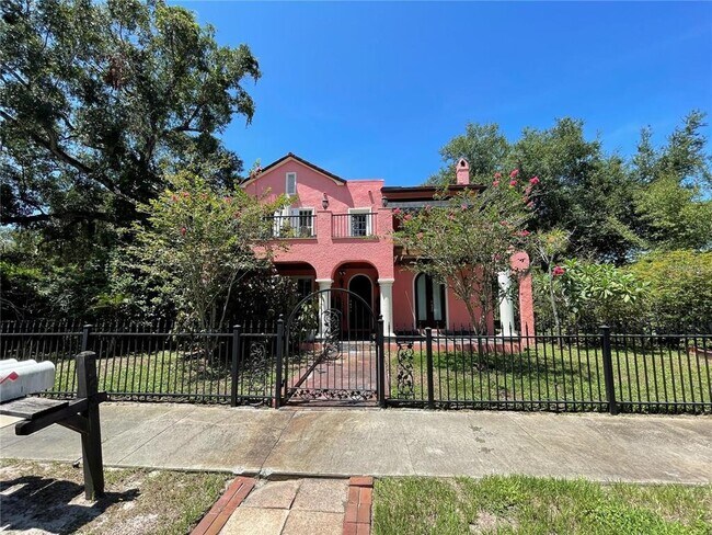 750 Carolina Ave - 750 Carolina Ave Tarpon Springs FL 34689 | Apartment ...