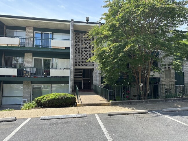 9278 Adelphi Rd - 9278 Adelphi Rd Hyattsville MD 20783 | Apartment Finder