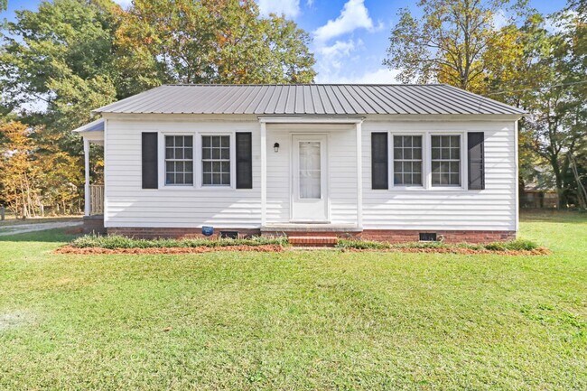 **RENOVATED** 2 BR 1 BA HOME IN GOLDSBORO - 608 S Best St Goldsboro NC ...