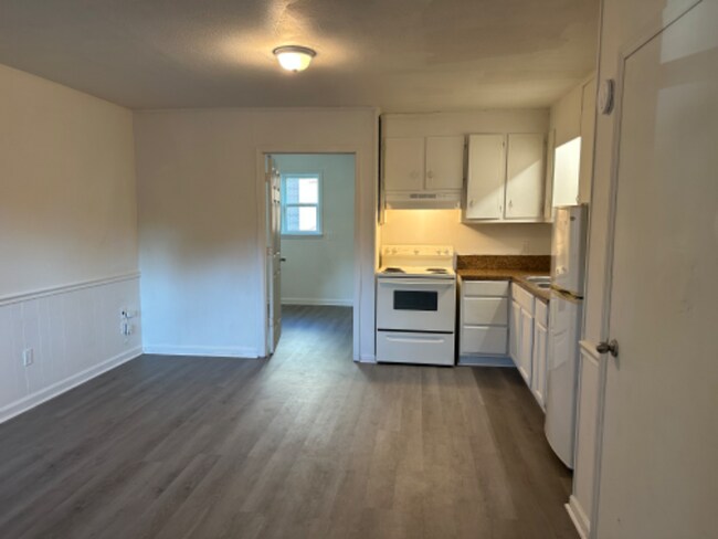 1923 Norwood St SW - 1923 Norwood St SW Lenoir NC 28645 | Apartment Finder