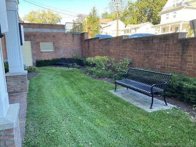 18 Quintard Terrace - 18 Quintard Terrace Stamford CT 06902 | Apartment ...