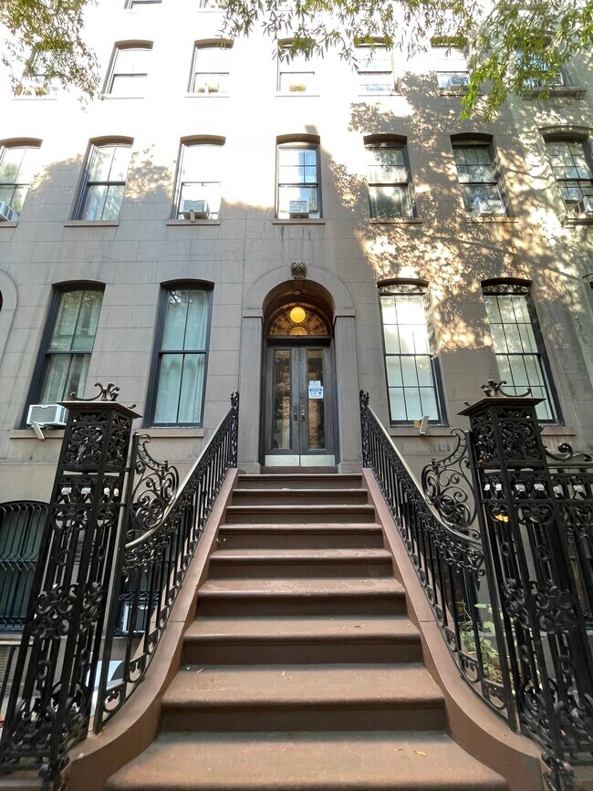 113 E 37th St - 113 E 37th St New York NY 10016 | Apartment Finder