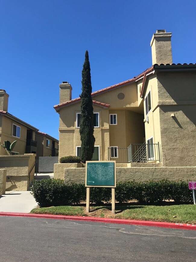 Upgraded upstairs corner unit in the Veran... - 7425 Charmant Dr San ...