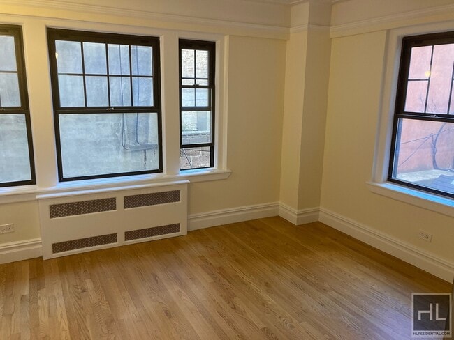 95 Christopher Street - 95 Christopher St New York NY 10014 | Apartment ...
