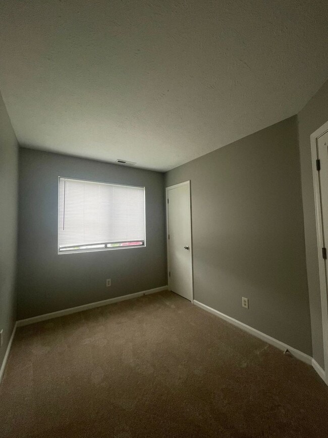 1034 Blue Ridge Dr - 1034 Blue Ridge Dr Harrisonburg VA 22802 ...