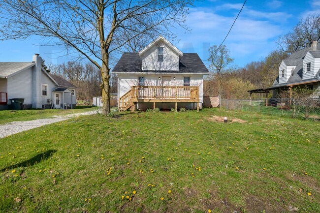 AMHA Ready - Renovated 3bd/1bth Cape Cod i... - 1970 Newdale Ave Akron ...