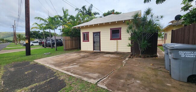 8613 Kaumualii Hwy - 8613 Kaumualii Hwy Kekaha HI 96752 | Apartment Finder