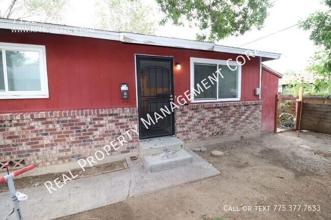 2 Bed, 1 Bath Apartment For Rent - 1152 Parkview St Reno NV 89502 ...