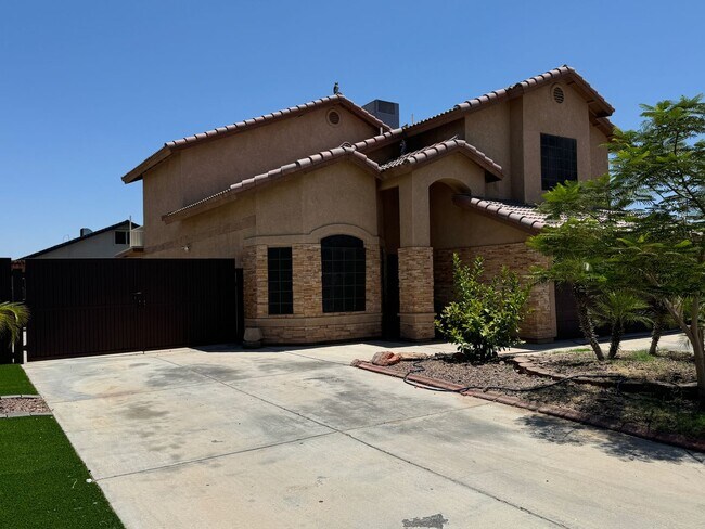 Large Two Story Home with Three Bedrooms a... - 591 Bernal Dr San Luis ...