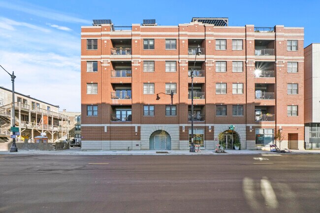 2740 W Armitage Ave - 2740 W Armitage Ave Chicago IL 60647 | Apartment ...