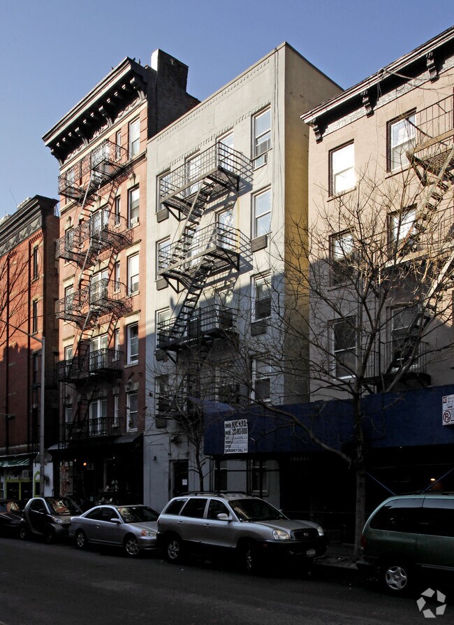 210 Sullivan St - 210 Sullivan St New York NY 10012 | Apartment Finder