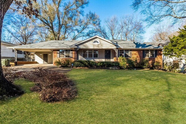 3 br, 1.5 bath House - 922 Bluebird Rd - 922 Bluebird Rd Memphis TN ...