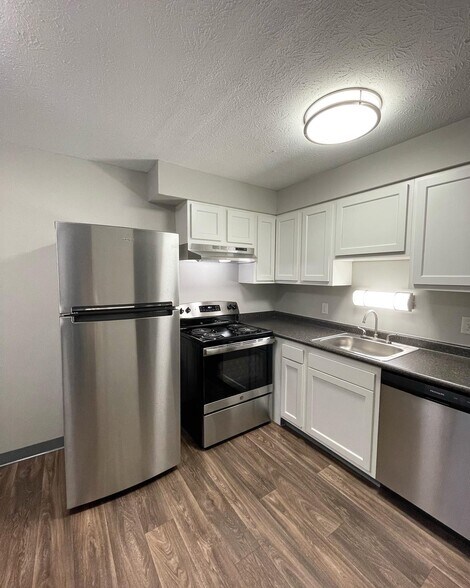 Thurber Gate Apartments - 684 Thurber Dr W Columbus OH 43215 ...