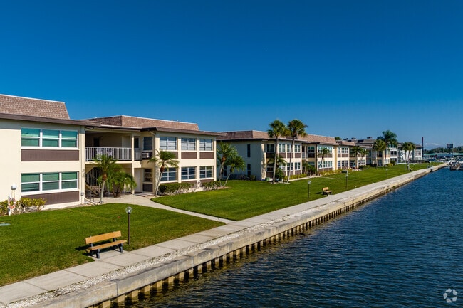 Gulf Harbors Condo's - 4909 Marine Pky New Port Richey FL 34652 ...