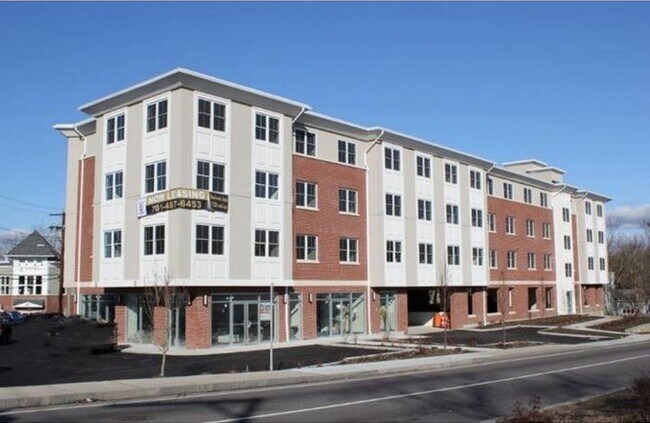 17 Eastbrook Rd - 17 Eastbrook Rd Dedham MA 02026 | Apartment Finder