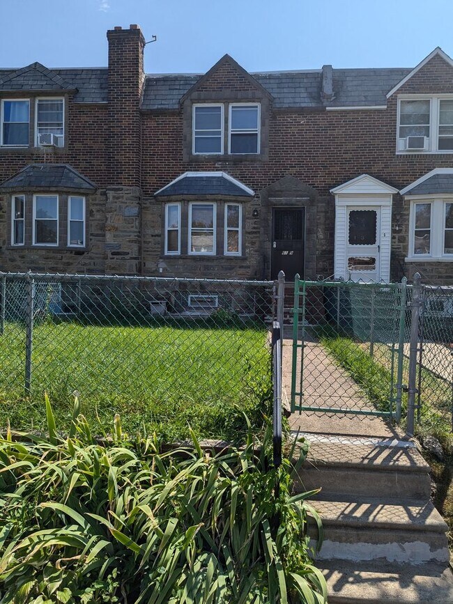 Love Home - Mayfair - 6139 Belden St Philadelphia PA 19149 | Apartment ...