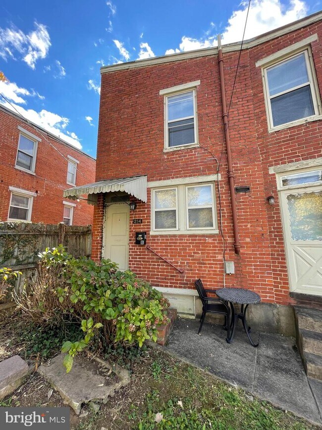 214 Center St - 214 Center St Frederick MD 21701 | Apartment Finder