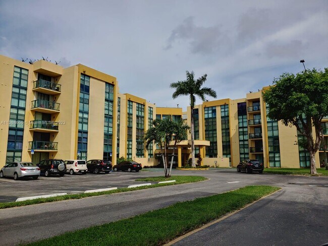 11790 SW 18th St - 11790 SW 18th St Miami FL 33175 | Apartment Finder