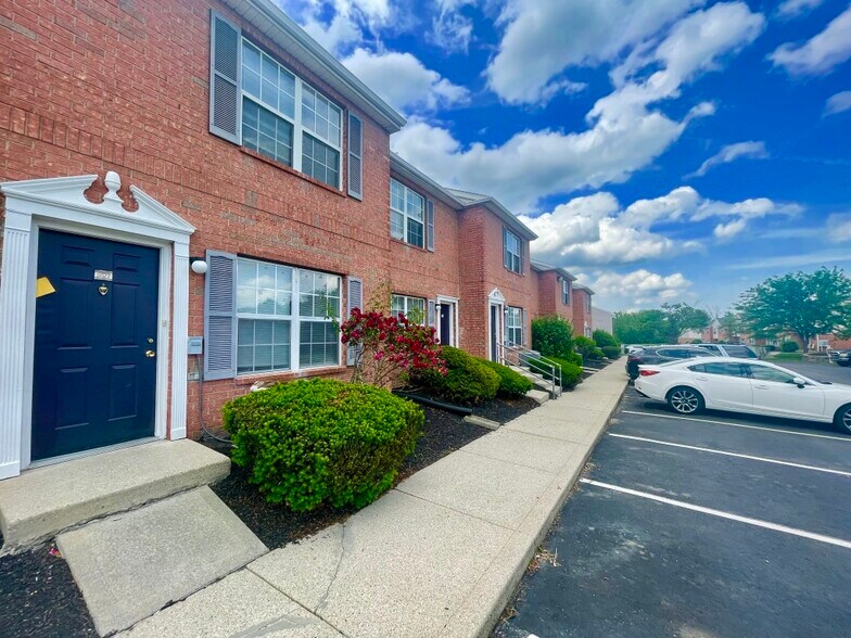 North Pointe Townhomes - 5215 Westwind Ave Hamilton OH 45011 ...