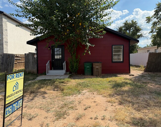 6 MONTH LEASE!! CUTE 2 bedroom, 1.5 bath home AVAILABLE NOW! - 505 W ...
