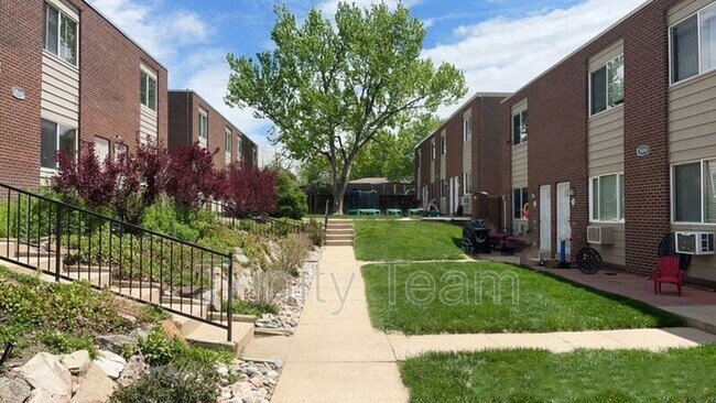 5484 S Huron St - 5484 S Huron St Littleton CO 80120 | Apartment Finder