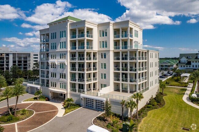 Belleview Place - 275 Belleview Blvd Belleair FL 33756 | Apartment Finder