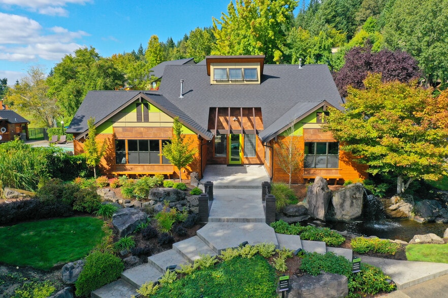 Squires Court Apartments - 10555 SE Mather Rd Clackamas OR 97015 ...