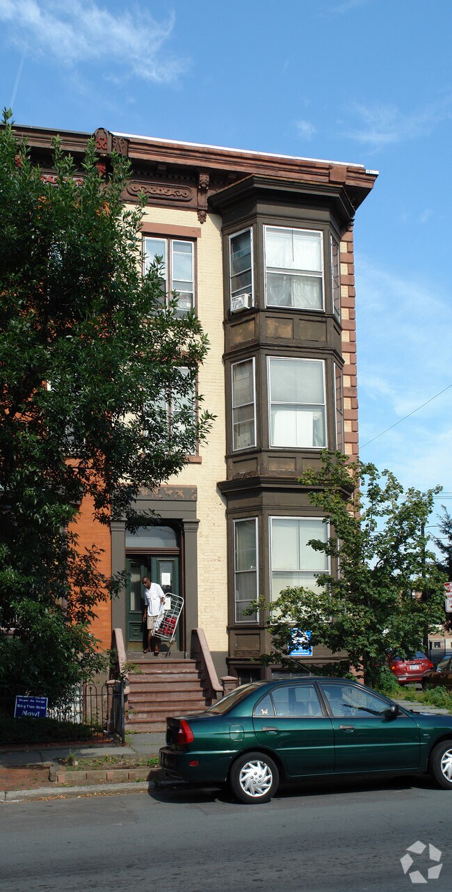 1 Irving Pl - 1 Irving Pl Troy NY 12180 | Apartment Finder