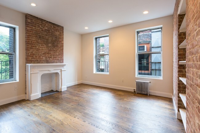 9 Christopher St - 9 Christopher St New York NY 10014 | Apartment Finder