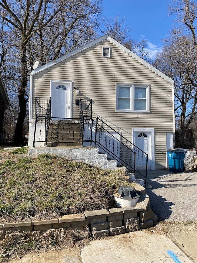 4301 Oakwood Ave - 4301 Oakwood Ave Saint Louis MO 63121 | Apartment Finder