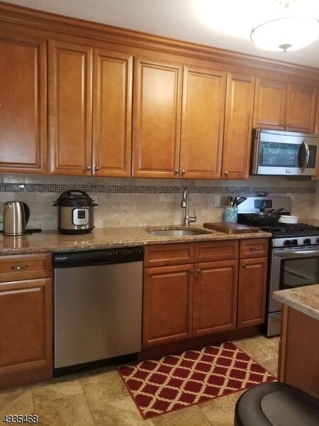 67 Manchester Ct - 67 Manchester Ct Wayne NJ 07470 | Apartment Finder