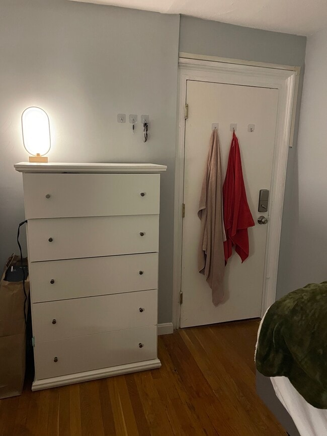 47 Sheldon St - 47 Sheldon St Providence RI 02906 | Apartment Finder