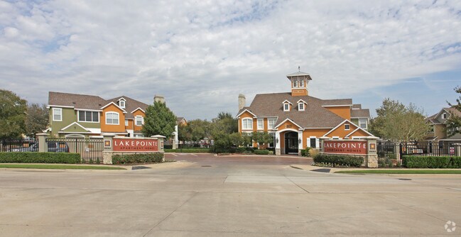 Lakepointe Residences - 2025 Lakepointe Dr Lewisville TX 75057 ...