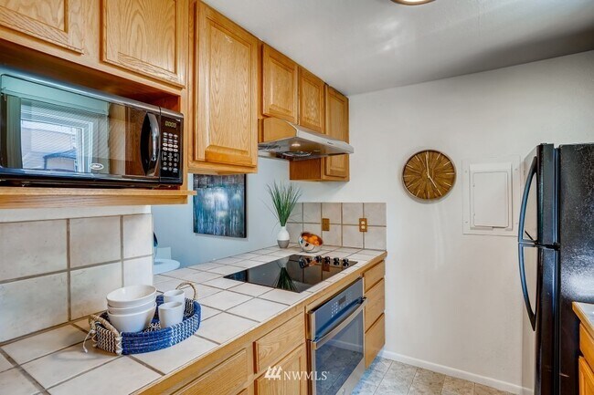 1822 Maple Ln - 1822 Maple Ln Kent WA 98030 | Apartment Finder