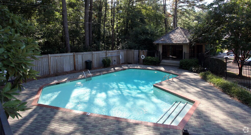 Vieux Carre - 3975 I-55 N Jackson MS 39216 | Apartment Finder