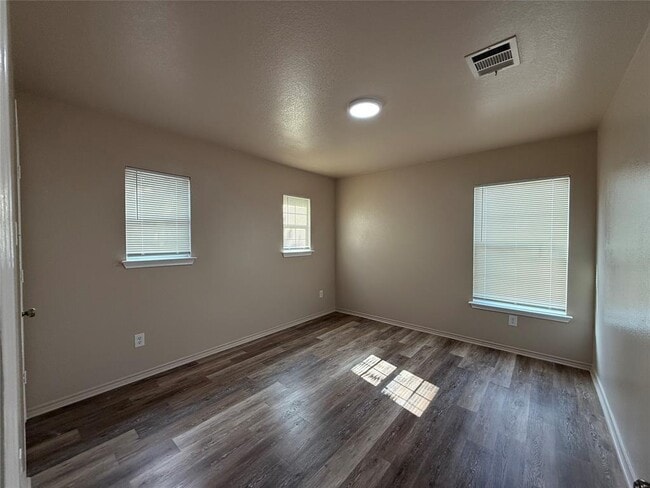 13012 Lofton Cliff Dr - 13012 Lofton Cliff Dr Austin TX 78617 ...