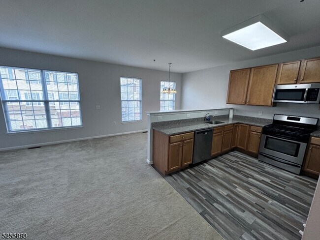 135 Conover Terrace - 135 Conover Terrace Lebanon NJ 08833 | Apartment ...
