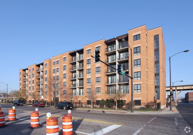 The Pershing - 3845 S State St Chicago IL 60609 | Apartment Finder