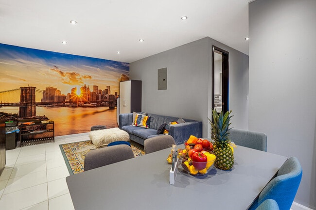 Private room in all-inclusive Co-Living Apt - 346-354 Manhattan Ave New ...