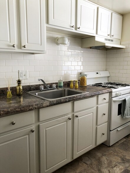 Vairo Village Apartments - 10 Vairo Blvd State College PA 16803 ...