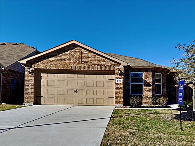 808 Painted Bison Dr - 808 Painted Bison Dr La Marque TX 77568 ...